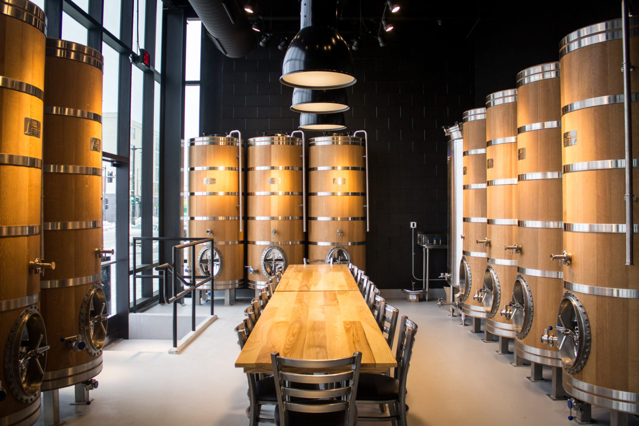 Foeder for Thought: Massive Oak Vats Barrel Their Way into Beermaking ...